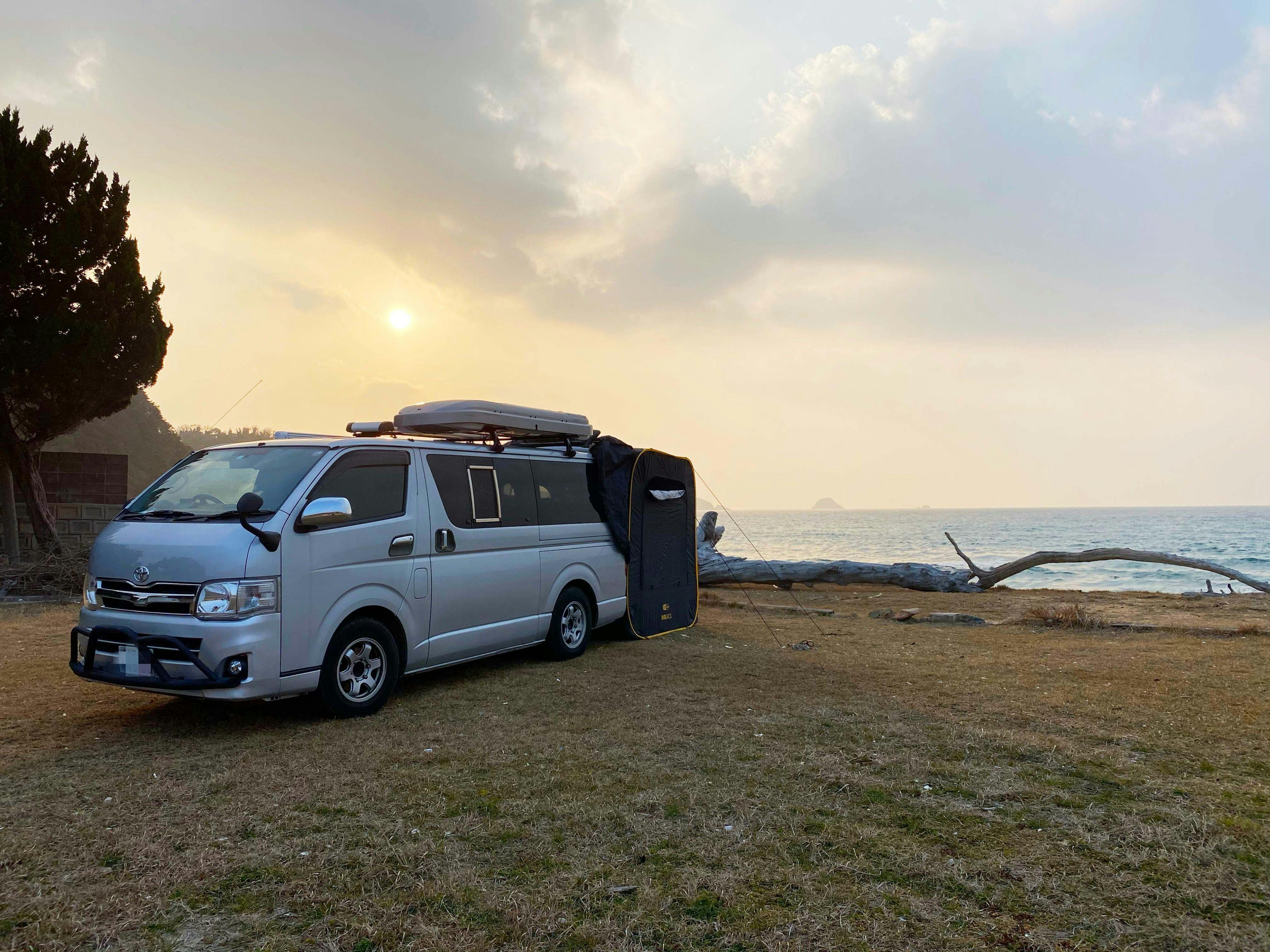 車中泊とキャンプがもっと快適に！車に連結できるテントCARSULE（カースル） - CAMPFIRE (キャンプファイヤー)