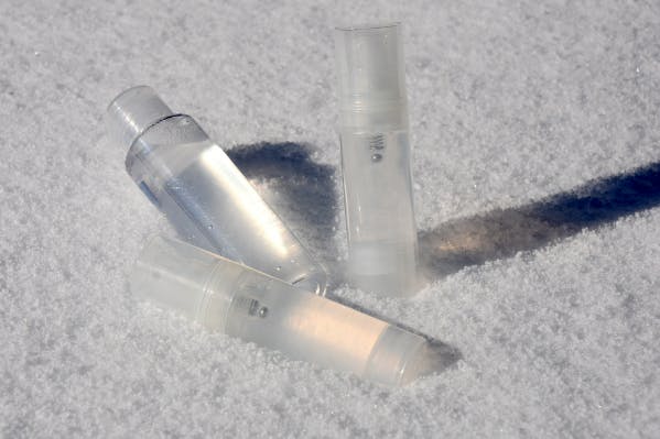 活動報告一覧 - 肌の悩みを解決する、高濃度CBD水溶液 - CAMPFIRE (キャンプファイヤー)