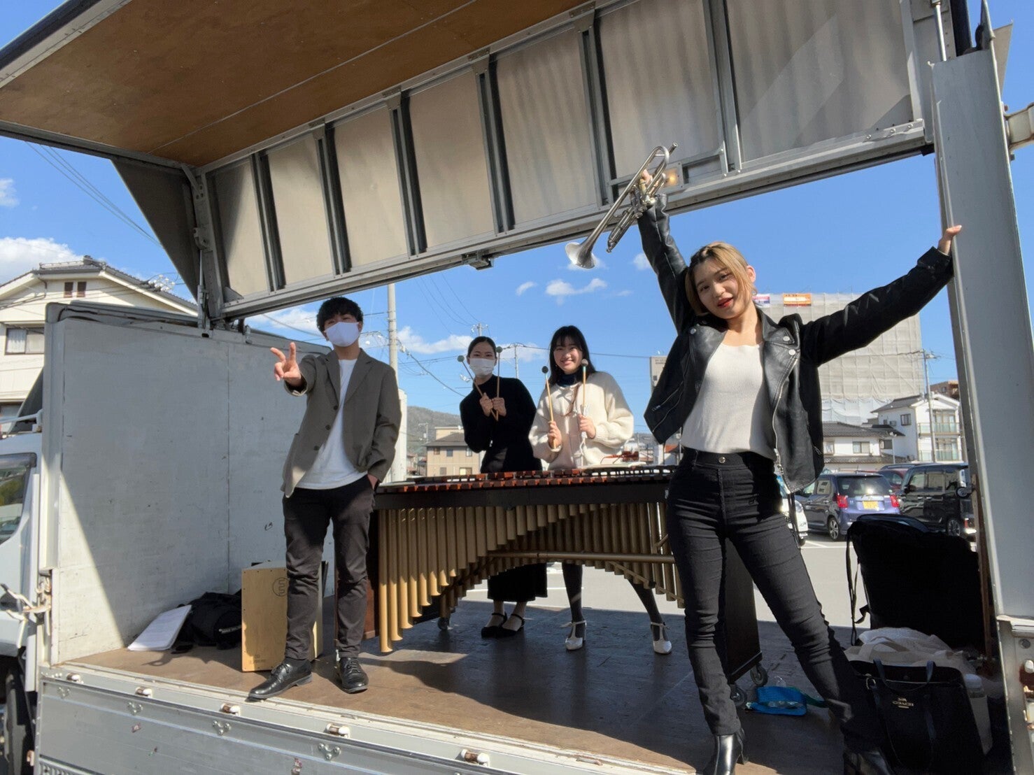 MUSIC CARAVAN JAM（MUSIC CARAVAN JAM）のプロフィール - CAMPFIRE (キャンプファイヤー)